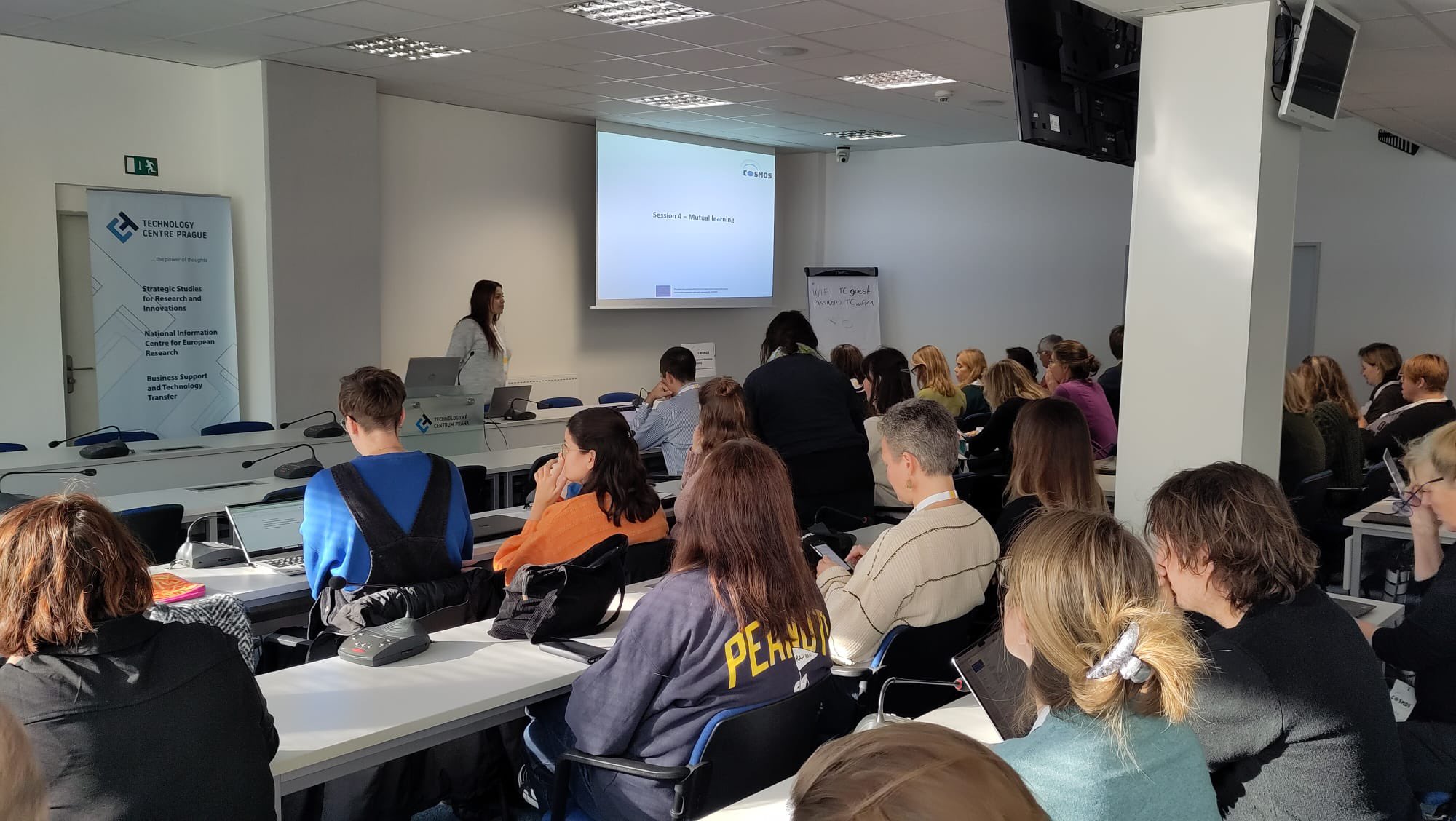 Successful COSMOS teacher conference in Prague! – Mathematics and ...